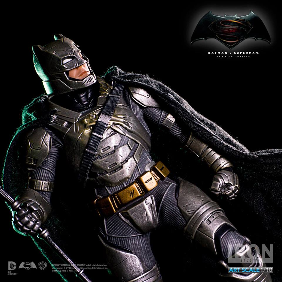 Iron Studios | Battle Damaged Armored Batman BvS – NãoSeiNada